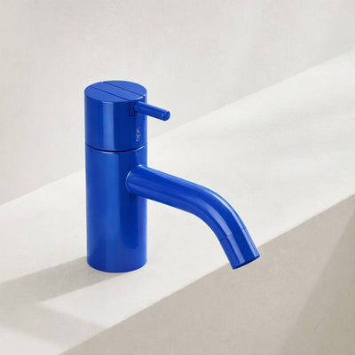Buy Vola fittings & bathroom accessories | Large selection in stock