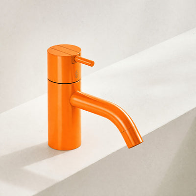 Buy Vola fittings & bathroom accessories | Large selection in stock